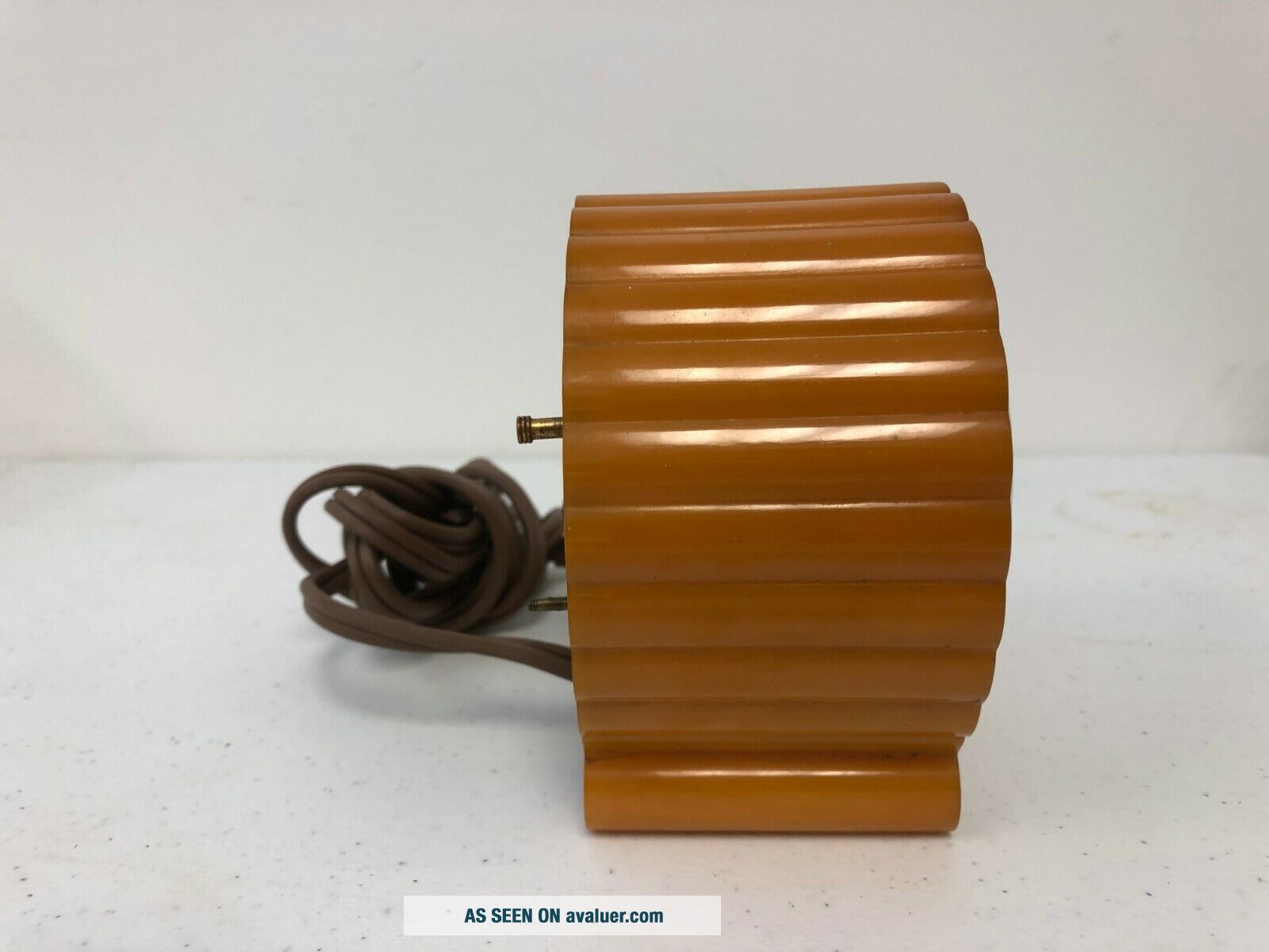 G. E. Vintage Bakelite Clock | #62530