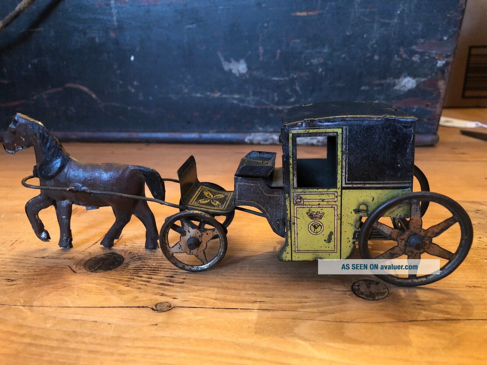 RARE GERMAN PENNY TOY Horse Drawn Carriage Tin | #95452