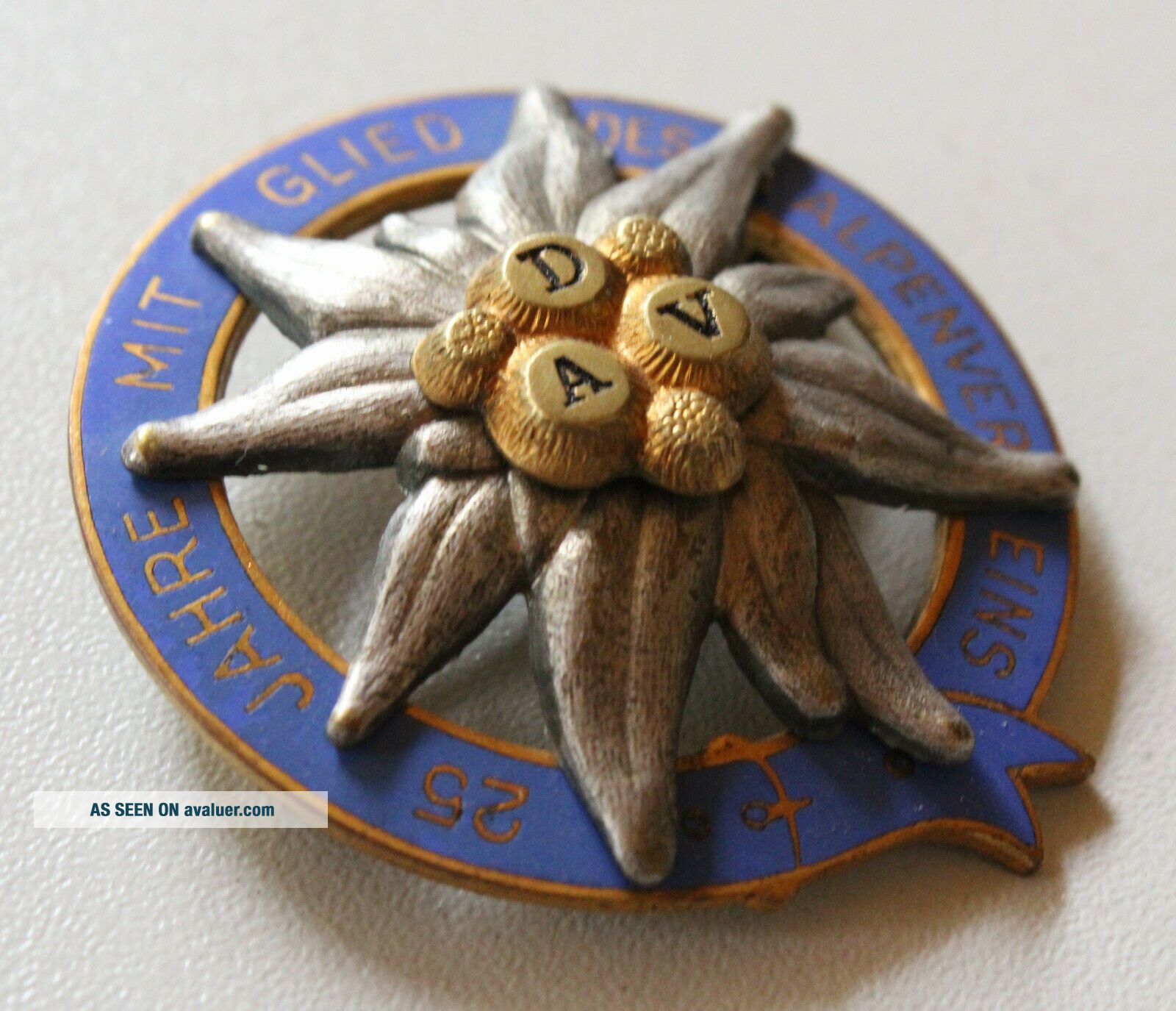 German Pre WW 2 Badge DAV - Deutscher Alpenverein - Edelweiss | #139168
