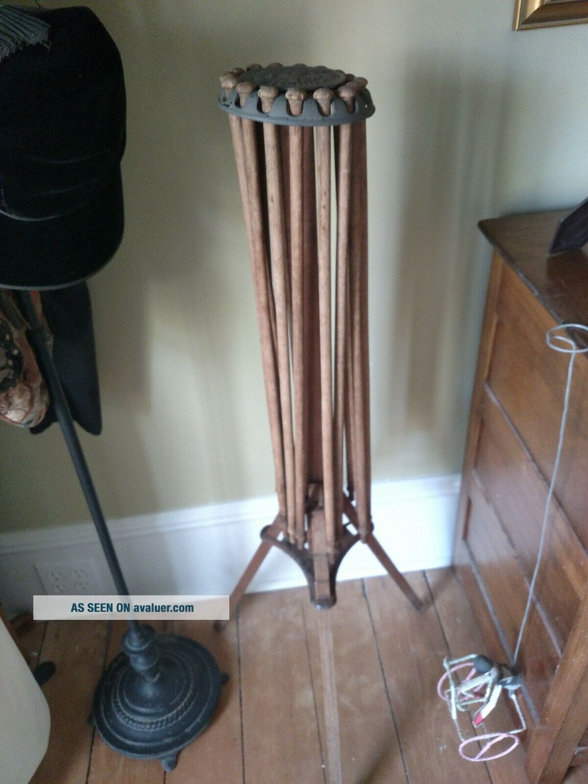 Vintage Wood Spindle Clothes Drying Tripod Rack Pat ' D 1904 Umbrella ...