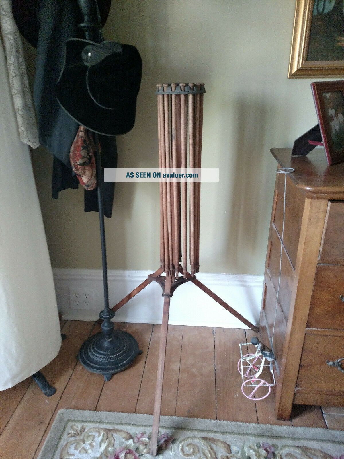 Vintage Wood Spindle Clothes Drying Tripod Rack Pat ' D 1904 Umbrella ...