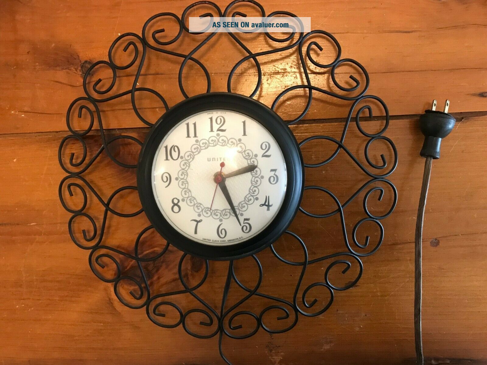 Mid Century Black Metal Wire Wall Clock United Brooklyn | #148405