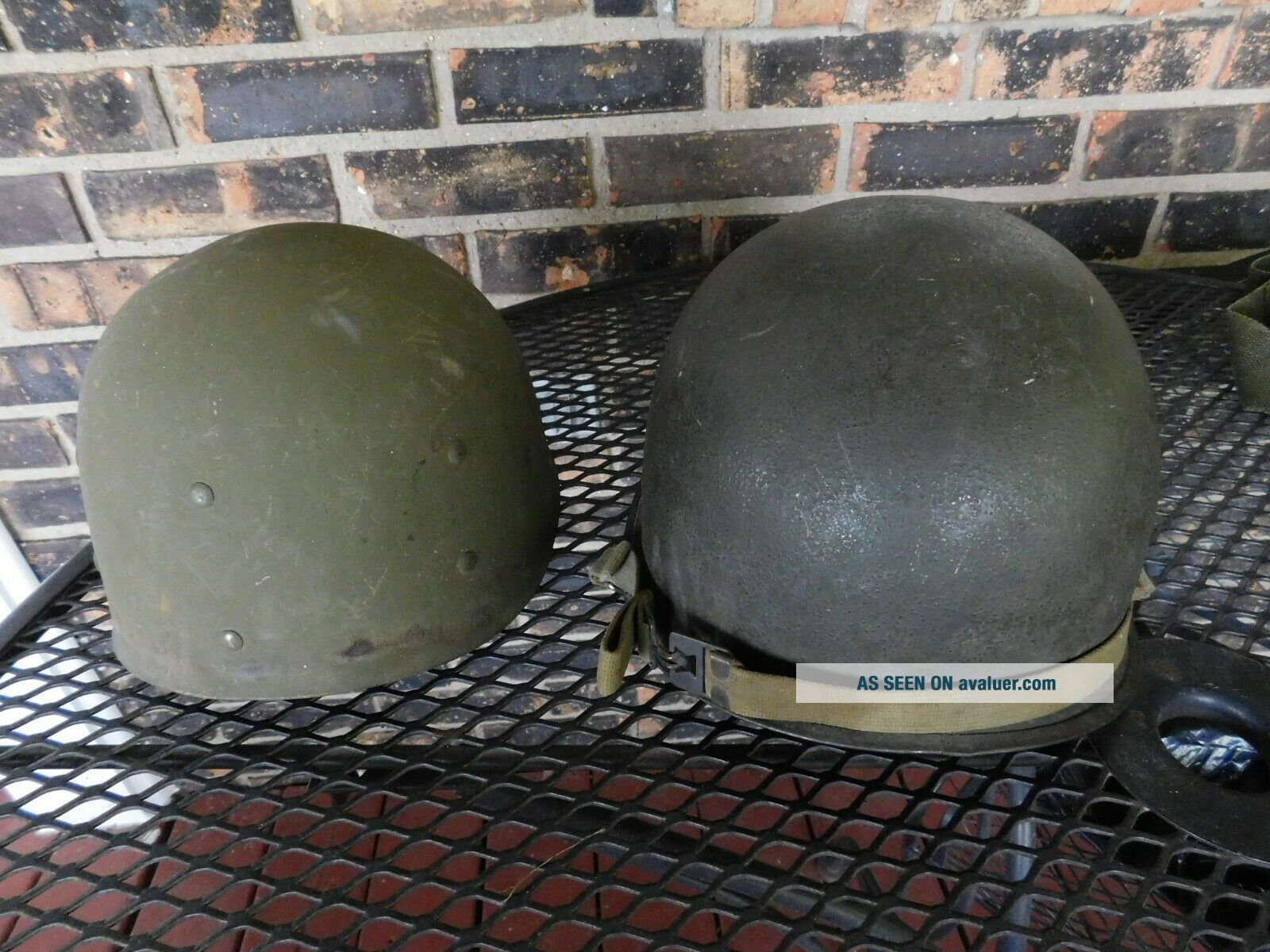 LATE WWII LT. COLONEL US M1 HELMET WITH LINER | #249553