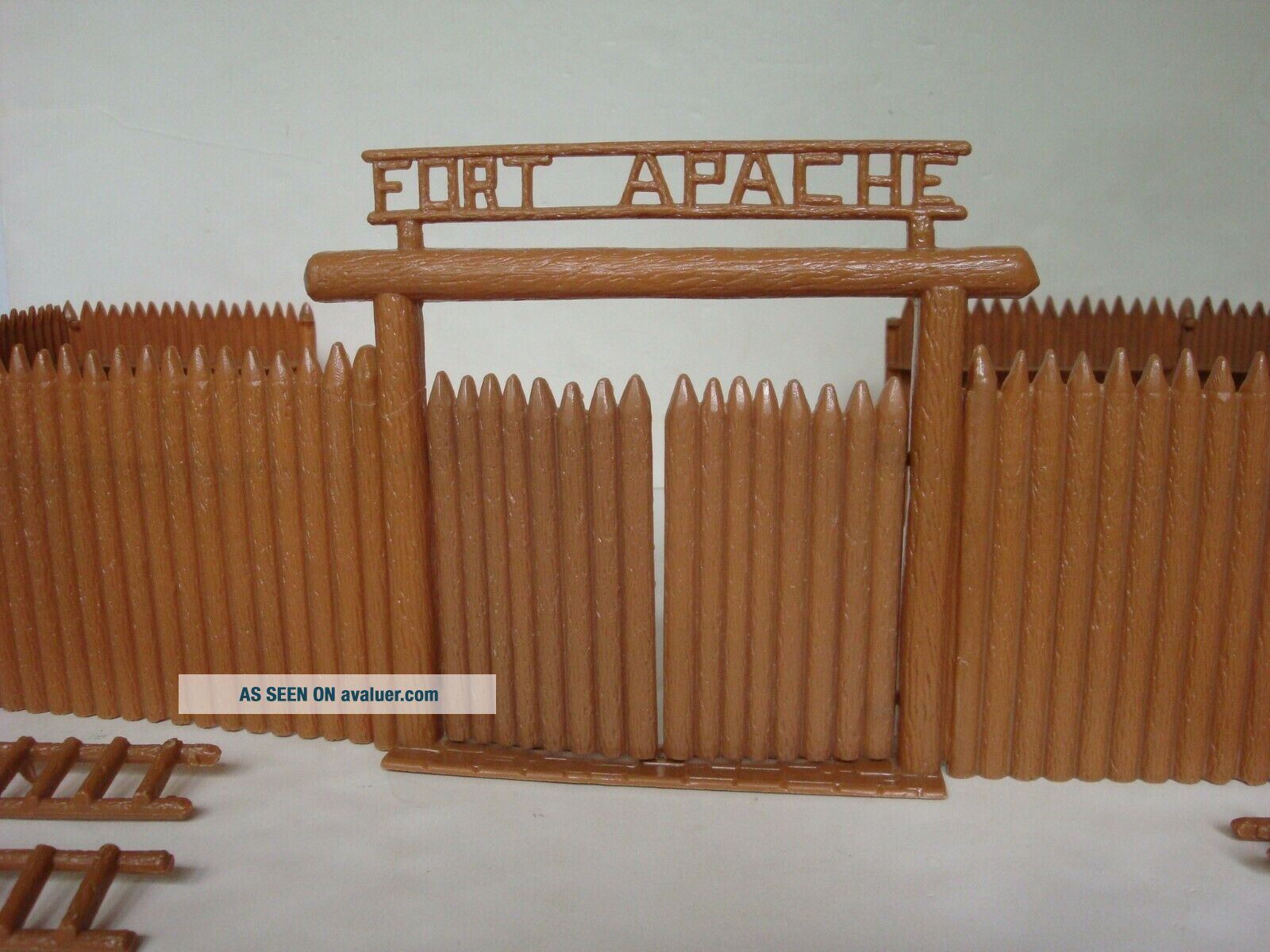 Marx 3612 Fort Apache Stockade / Complete Stockade W/ Early 6 Piece ...