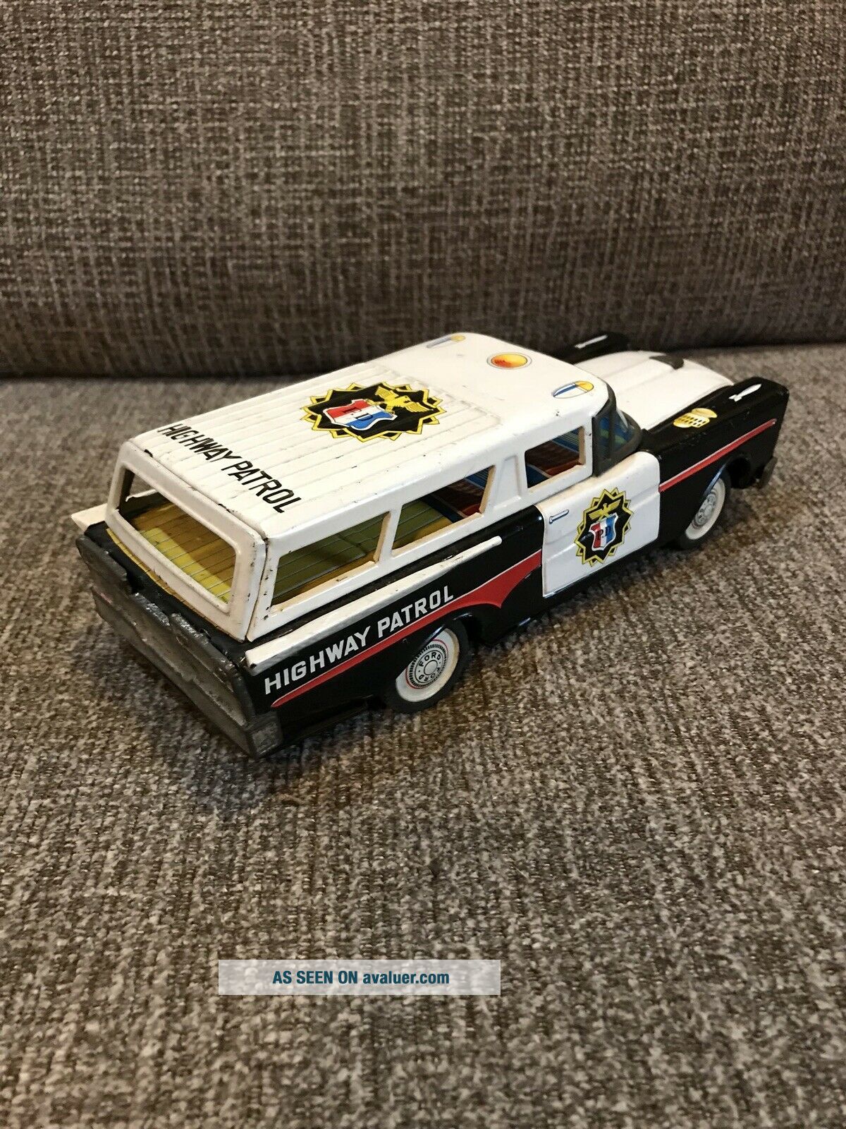 Vintage Japan Tin 1958 Ford Police Station Wagon Toy Car | #383194