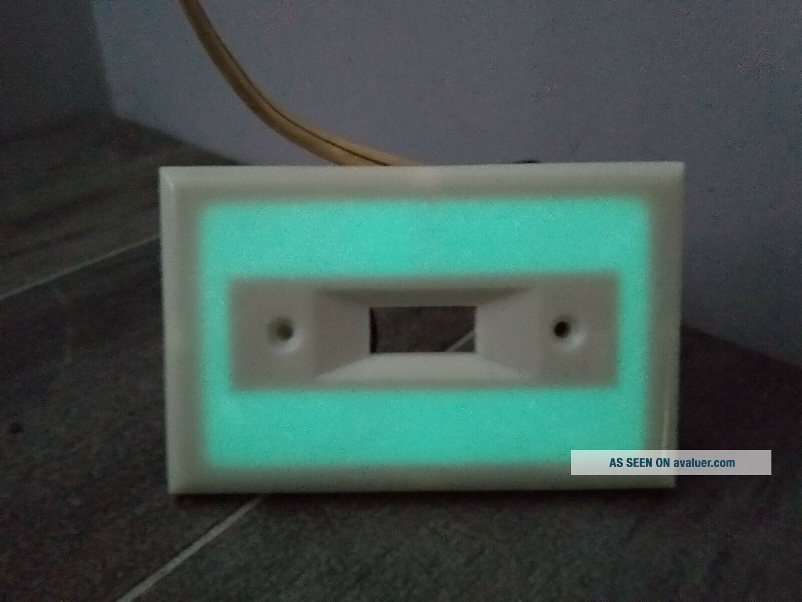 NOS Sylvania Panelescent Illuminated Lighted Vintage Light Switch Plate ...
