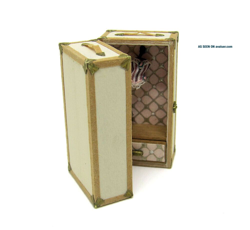 Vintage Renee Delaney Dollhouse Miniature Trunk, Hat Box, Clothes ...