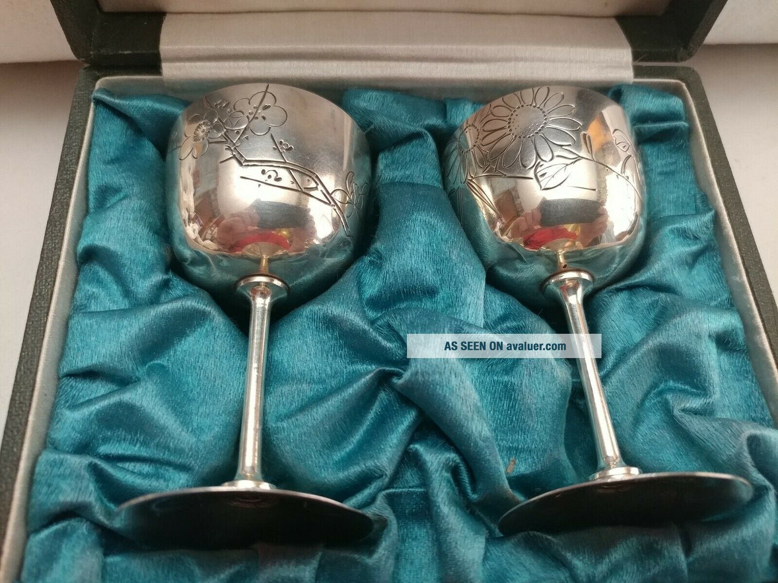VINTAGE SET 2 JAPANESE SOLID SILVER SAKE GOBLETS WW2? NAVY? BOTH SIGNED ...
