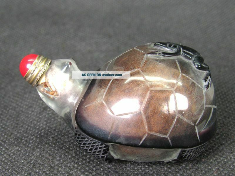 Chinese Frog On Tortoise Carved Peking Overlay Glass Snuff Bottle | #448106