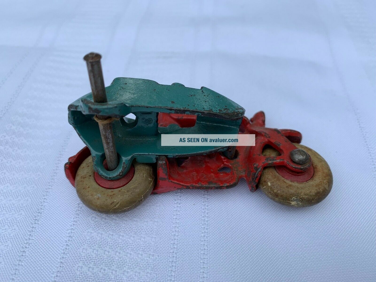 Antique Cop Cast Iron Motorcycle Side Car Marked 8 723 | #463441