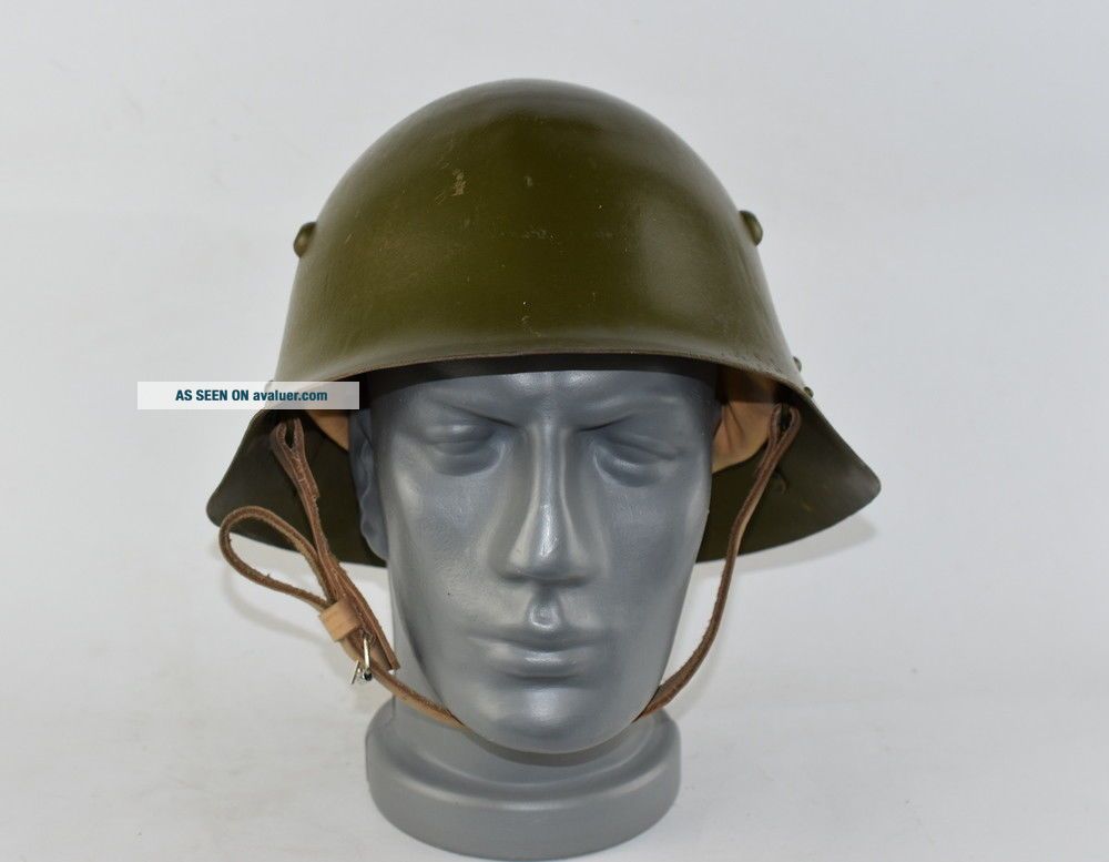 WWII 1936 GERMAN TYPE BULGARIAN STEEL COMBAT HELMET M36 SIZE 59 | #576355