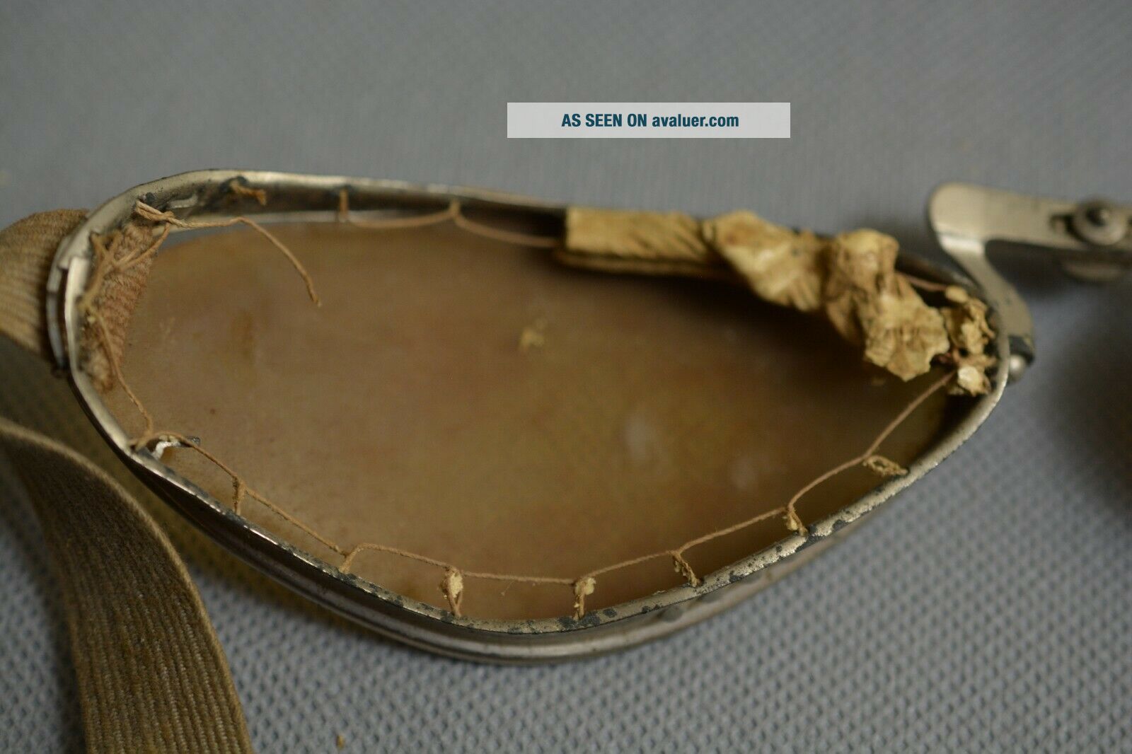 VINTAGE WW2 WWII FRENCH PILOT AVIATOR FLIGHT GOGGLES WITH METAL CASE ...