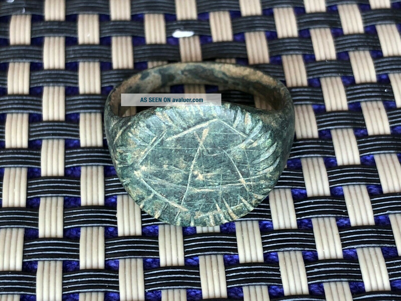 ANCIENT ROMAN BRONZE RING CIRCA 200 - 500 AD VERY RARE | #612802