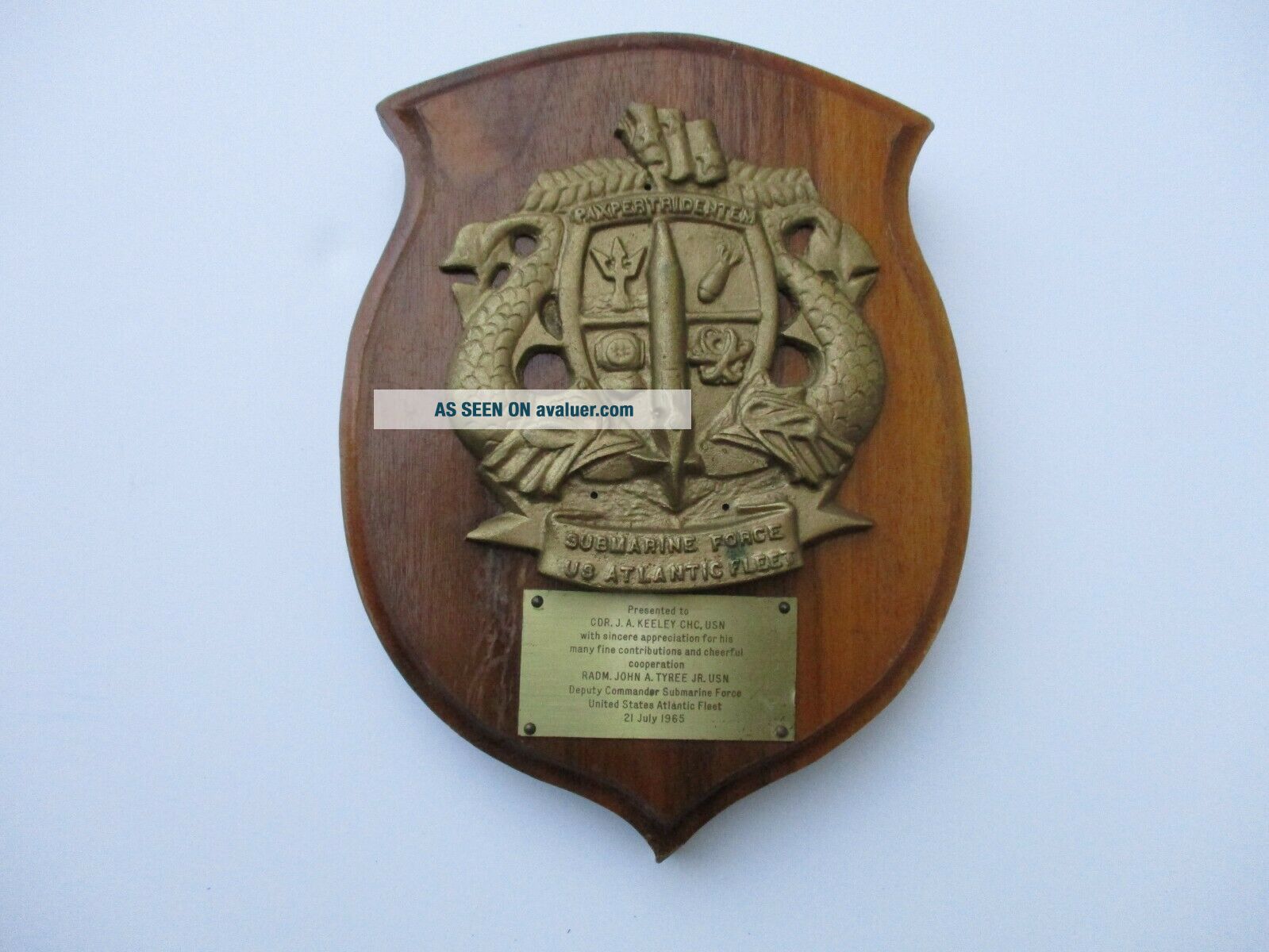 1965 US Navy Submarine Force Atlantic Fleet Plaque From WWII Navy Cross ...