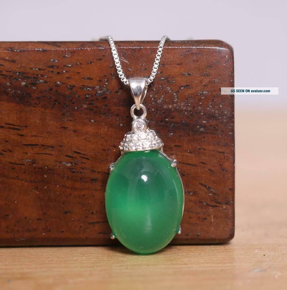 Very Fine Chinese Natural Green Jadeite Jade Necklace | #725334