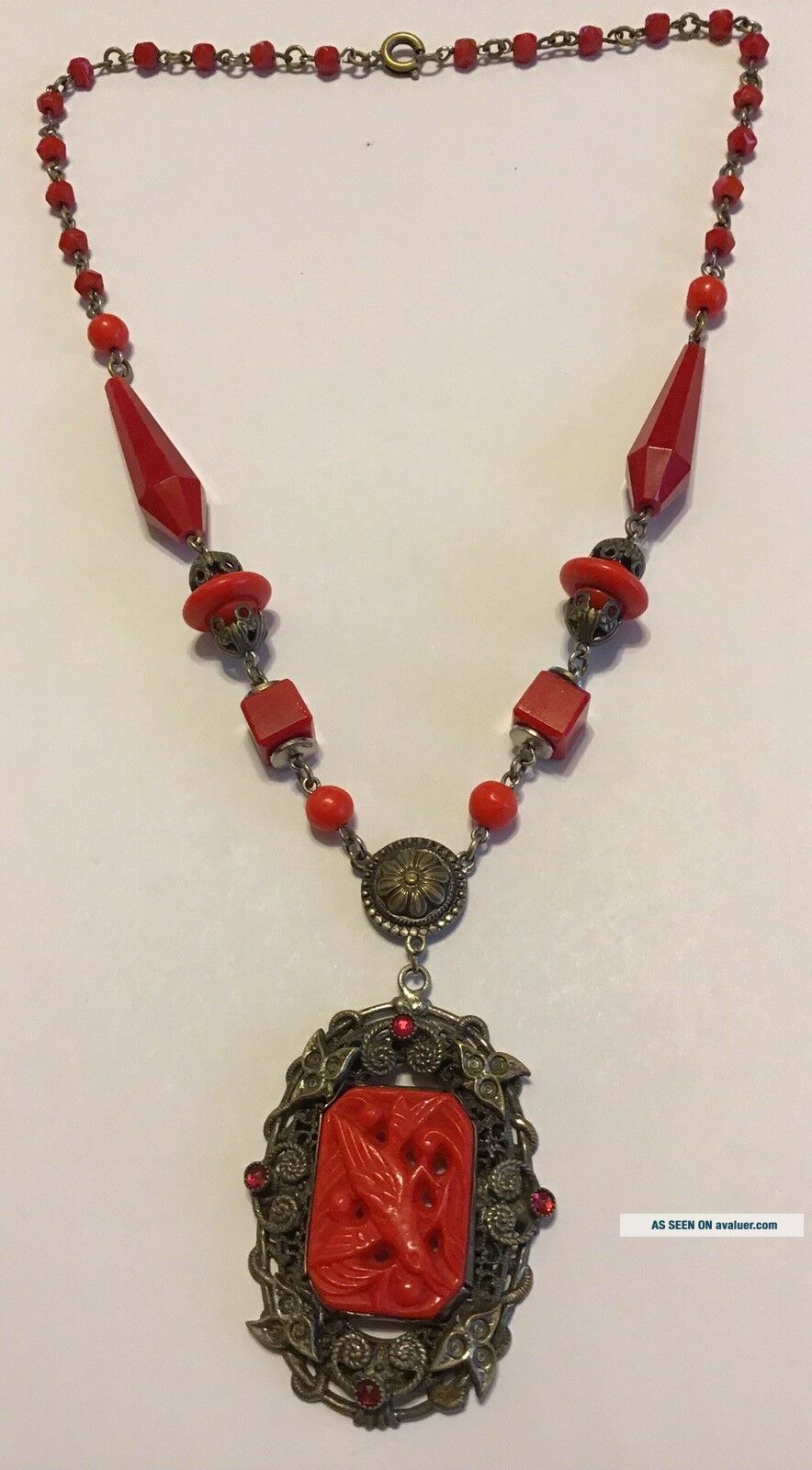 VINTAGE ART DECO MAX NEIGER RED CARVED RHINESTONE NECKLACE | #778261