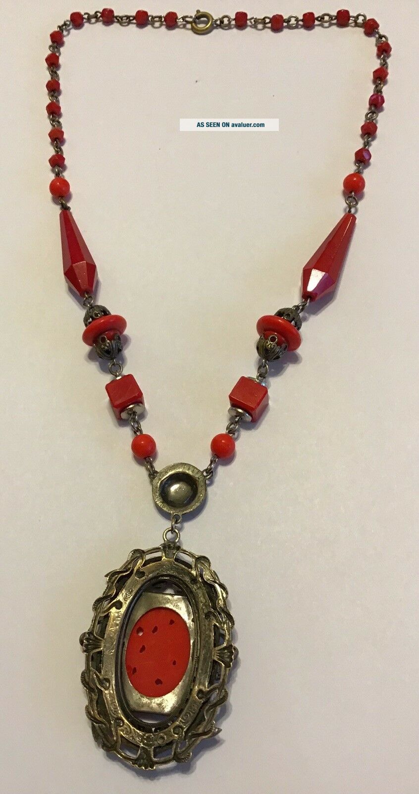VINTAGE ART DECO MAX NEIGER RED CARVED RHINESTONE NECKLACE | #778261