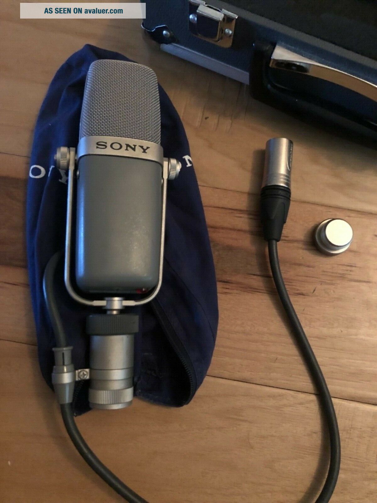 Vintage Sony C - 38B/ Condenser W/ Mic Stand Adapter And Case | #784491