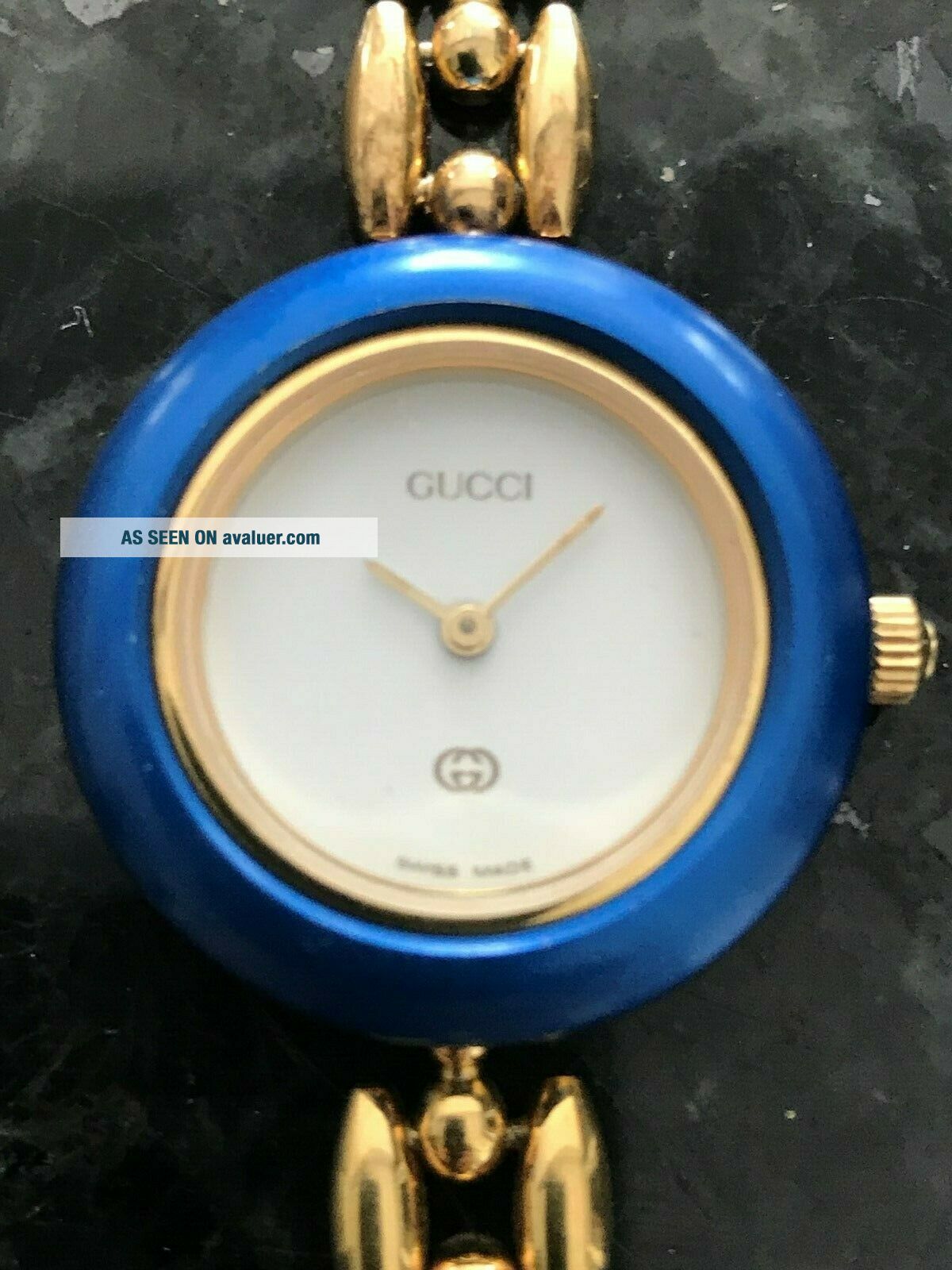 Authentic Vintage Ladies Gucci Watch With Interchangeable Bezels | #800548