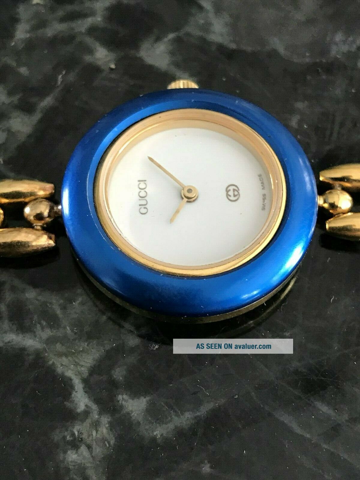 Authentic Vintage Ladies Gucci Watch With Interchangeable Bezels | #800548