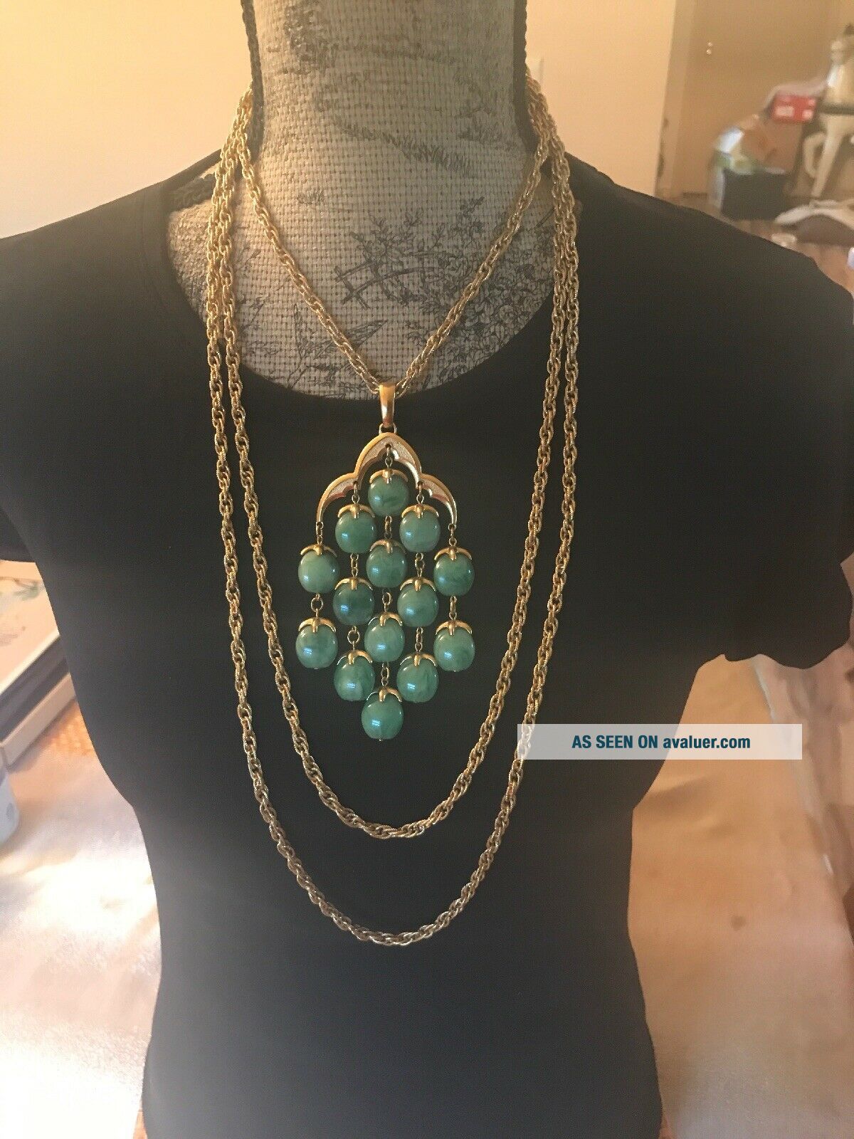 Vintage 16” Crown Trifari Gold Tone Jade Green (lucite) Bead Waterfall ...