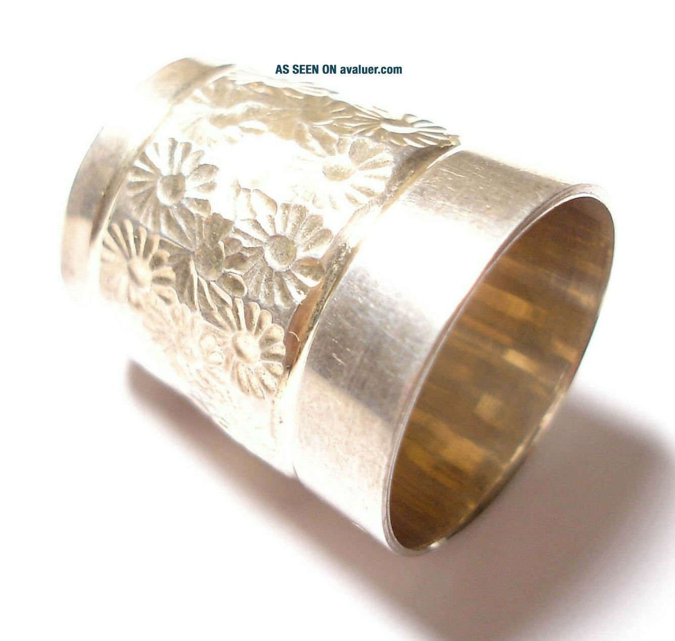 VINTAGE OR MODERN SILVER AND BLUE JOHN THIMBLE | #882864