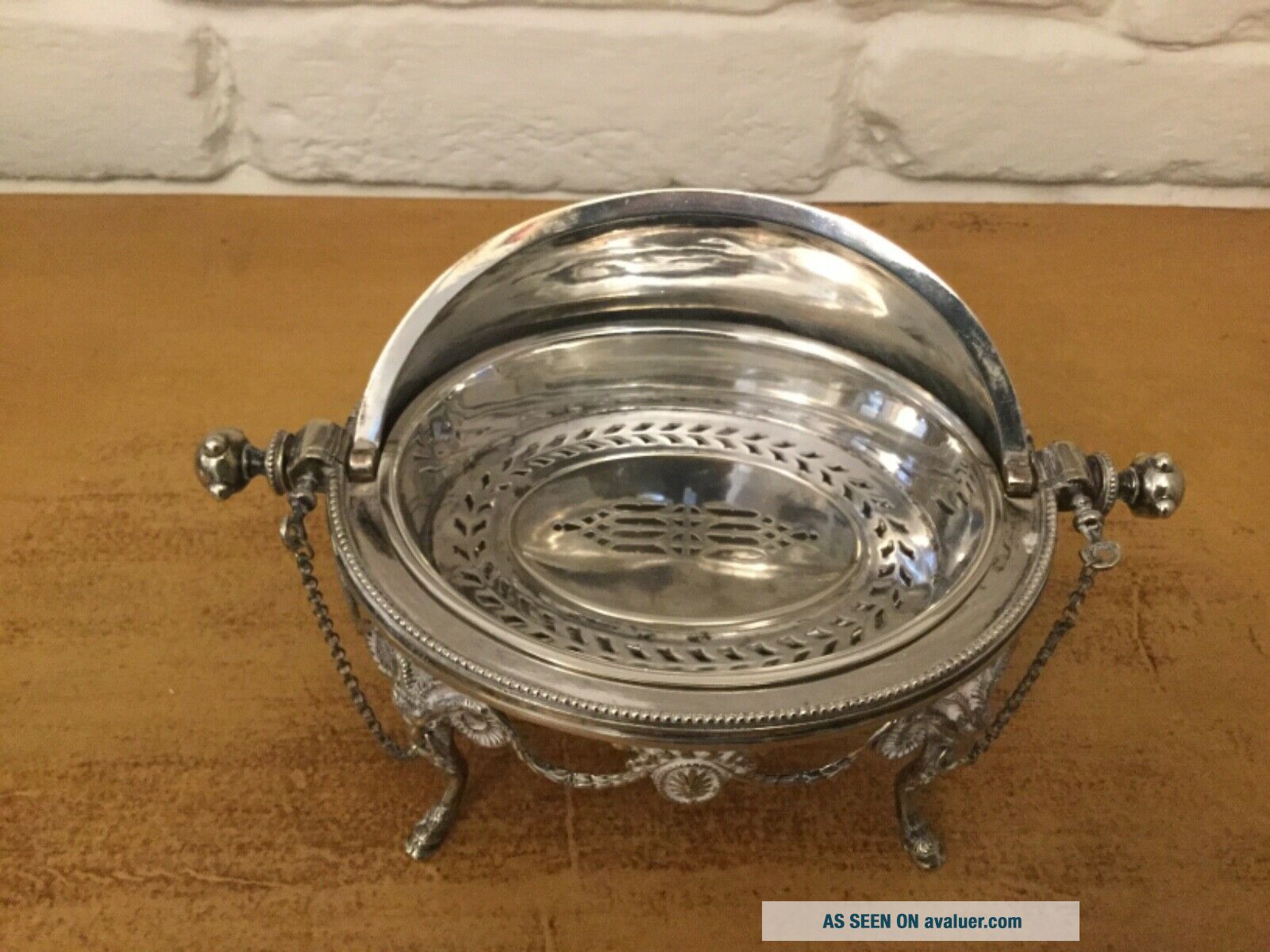 Lovely Silver Plate Partridge Serving Dish, Martin Hall & Co. | #948979