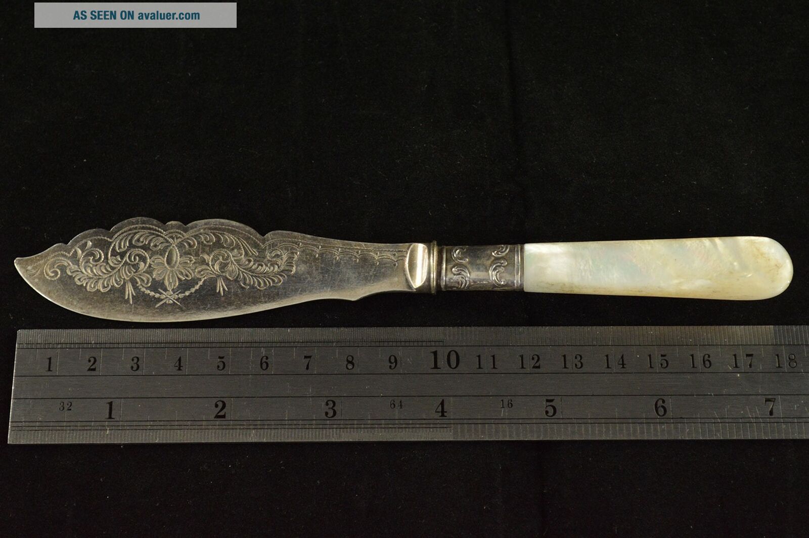 Sterling Silver Ornate Etched Floral Motif Knife Silverware | #956587