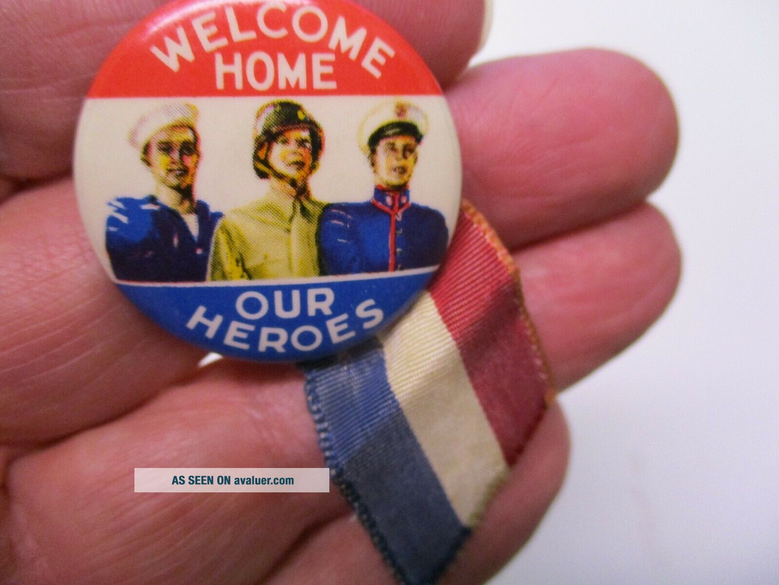 US WWII Homefront Welcome Home Our Heroes Metal Label Button | #973809