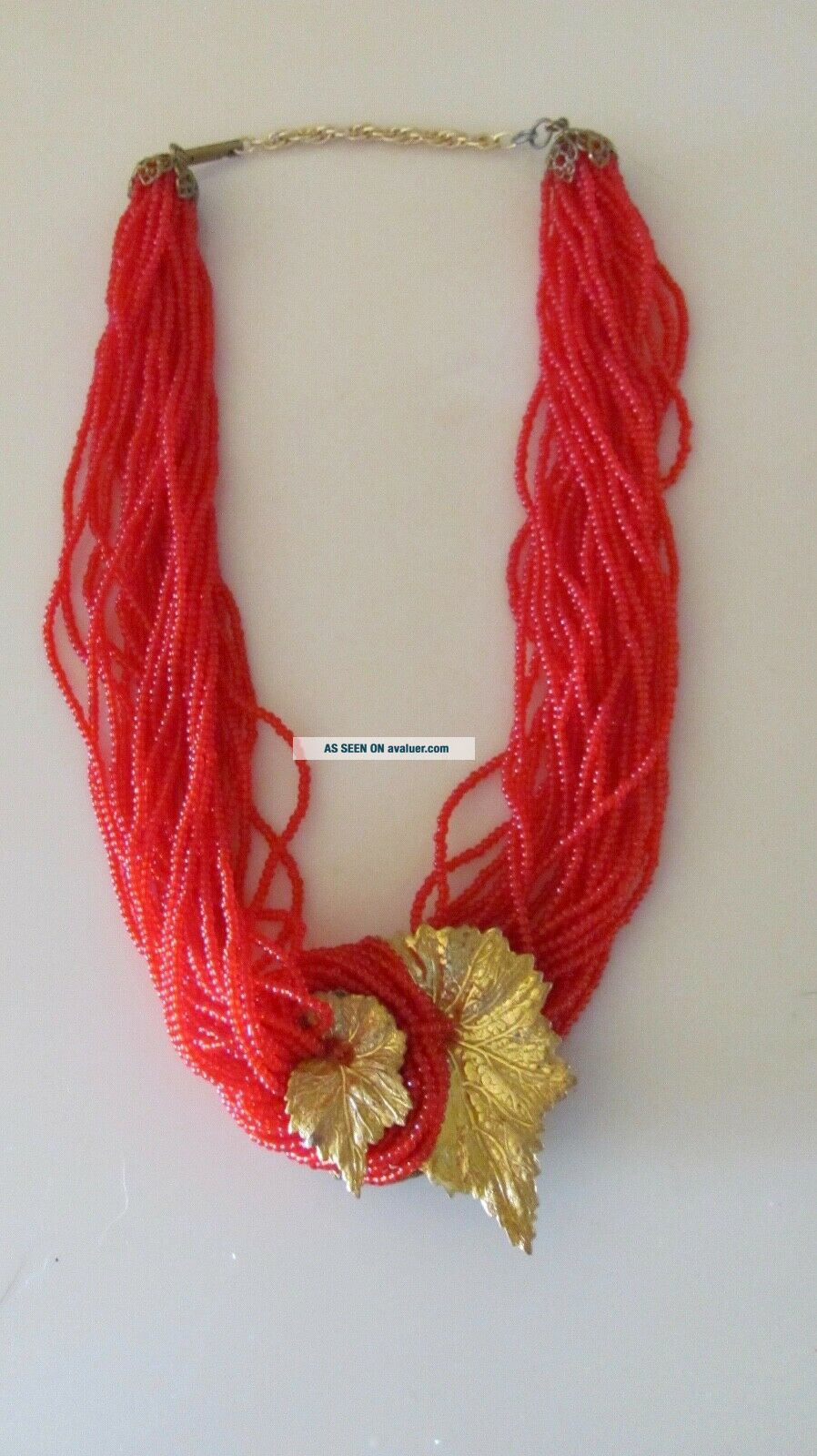 MIRIAM HASKELL VINTAGE NECKLACE SIGNED ON CLASP AND BACK. | #1131934