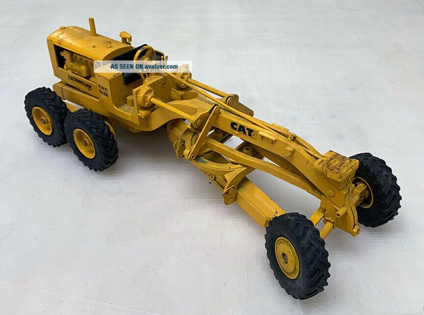 Vintage Ertl 1:24 Scale Caterpillar Cat No. 12 Road Motor Grader ...