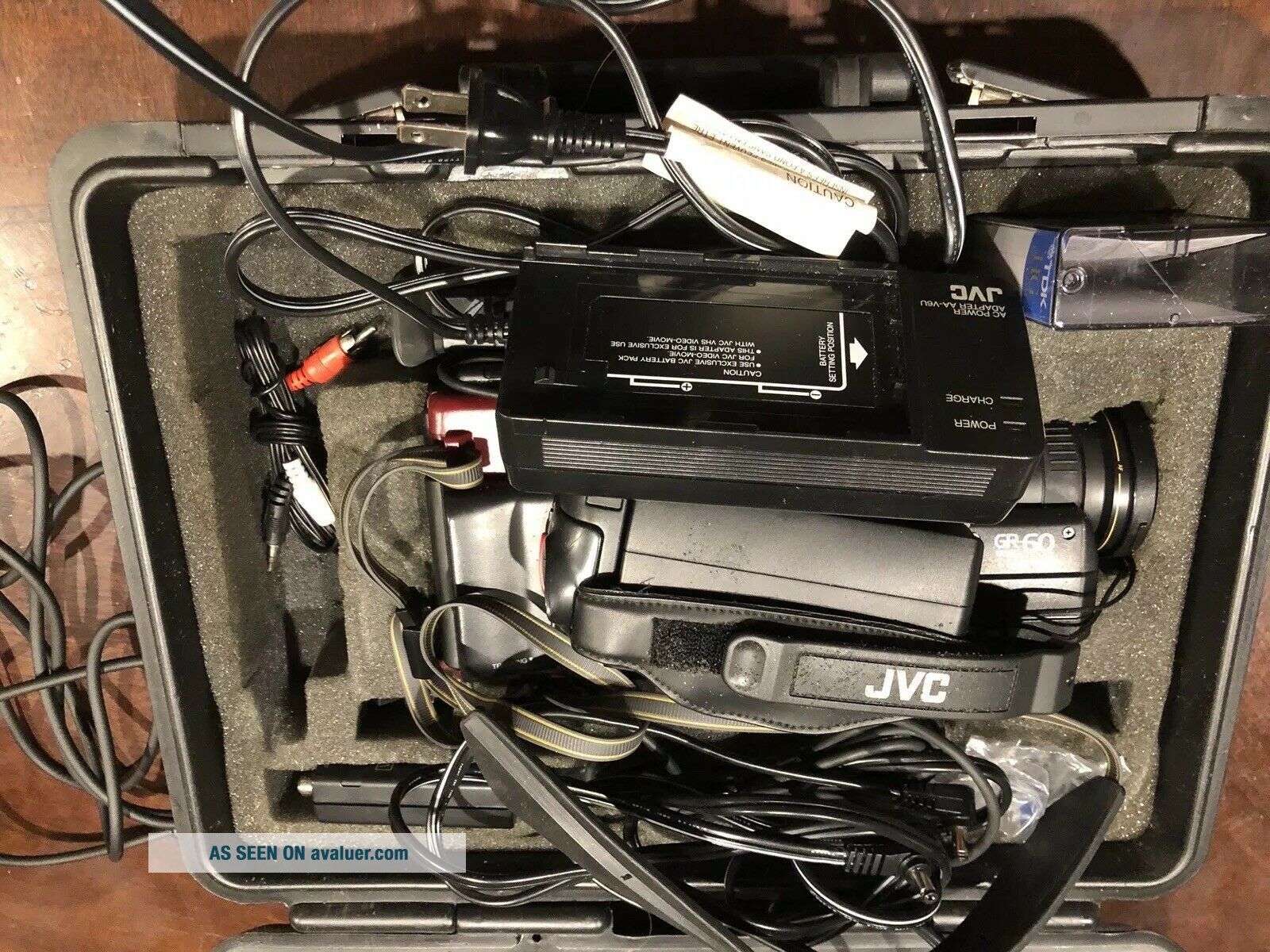 JVC GR - 60U Vintage 1989 VHS - C Video Camcorder And With Case | #1196125